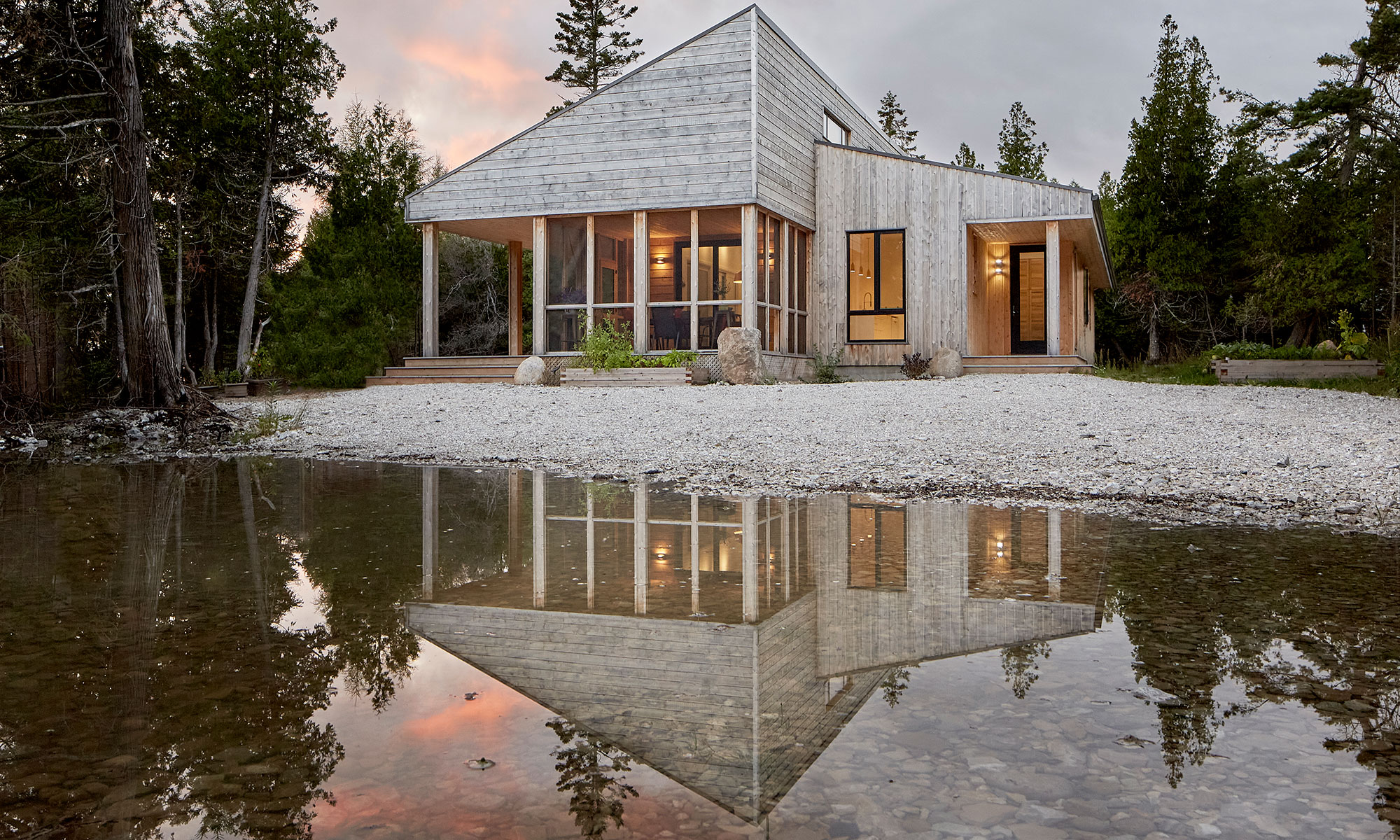 Solares Architecture | Modern & Eco Friendly Passive Solar House Design